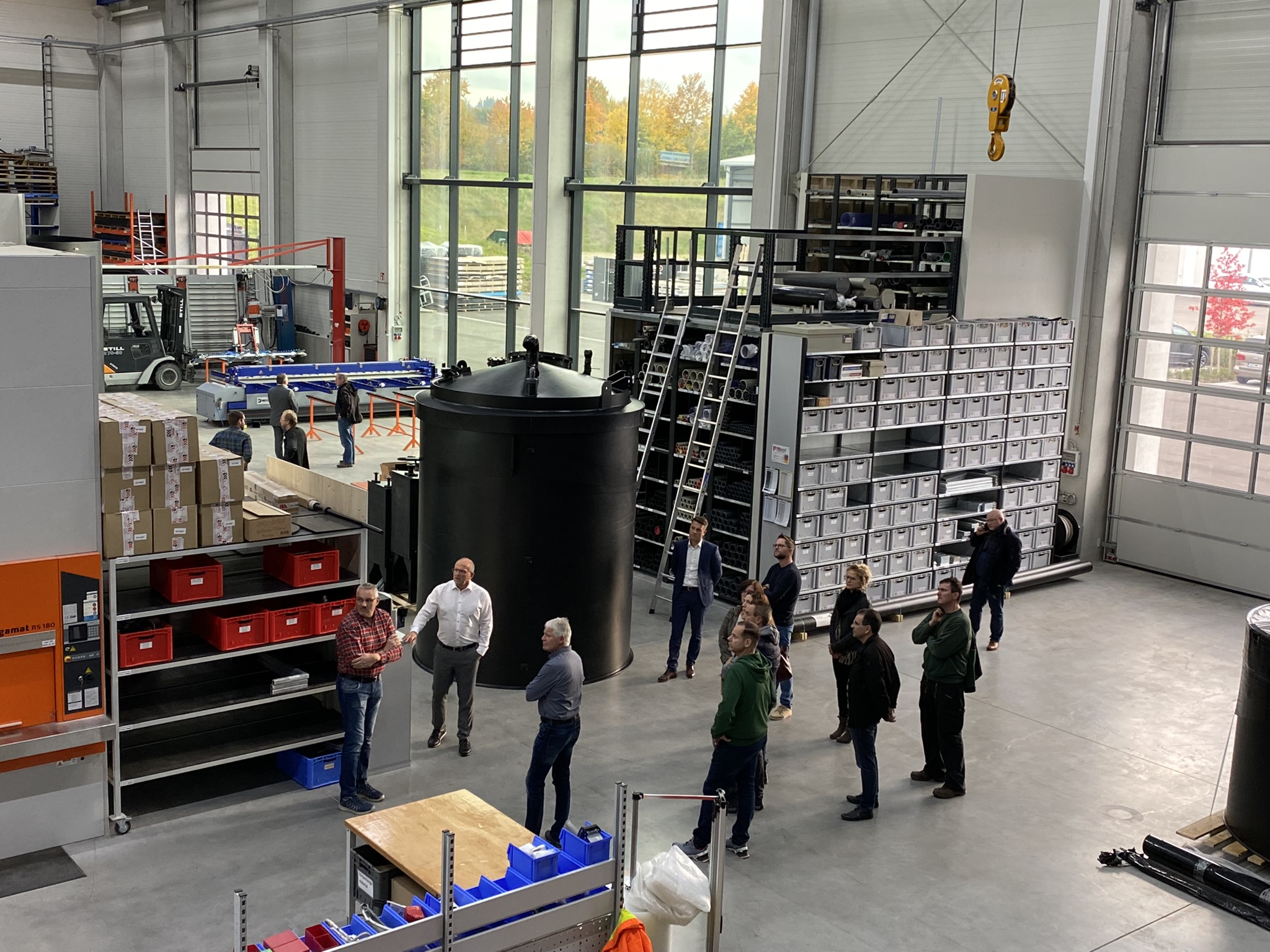 Marktgemeinderat Ziemetshausen besichtigt EKK Anlagentechnik